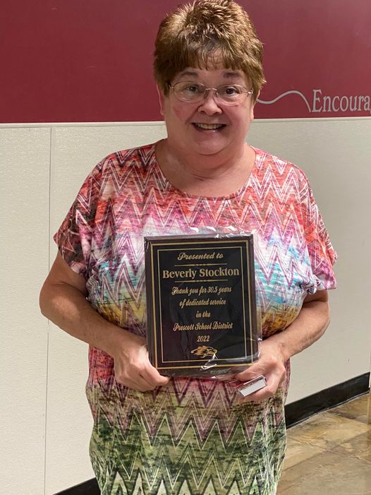 Prescott Schools Honor Retiring Employees – Hope Prescott
