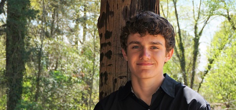 Currie earns bridge scholarship – Hope Prescott