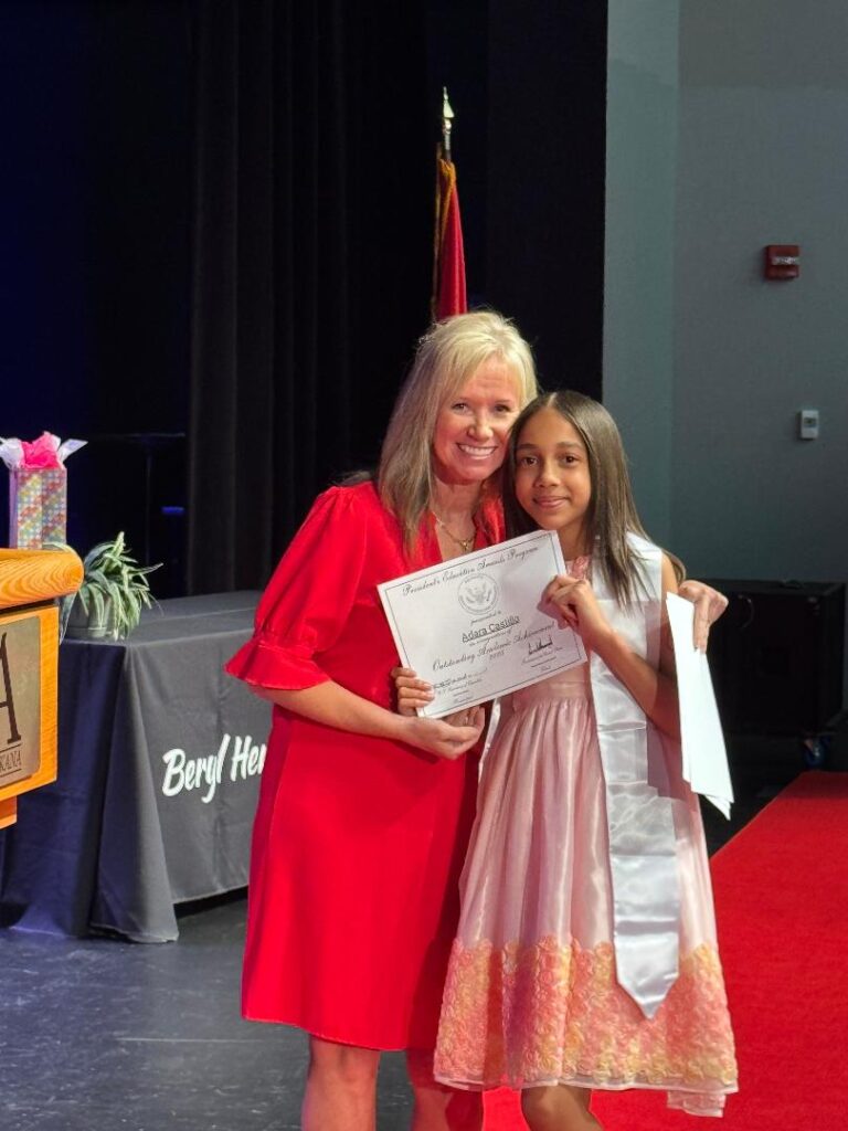 Beryl Henry 6th Grade Graduation – Hope Prescott